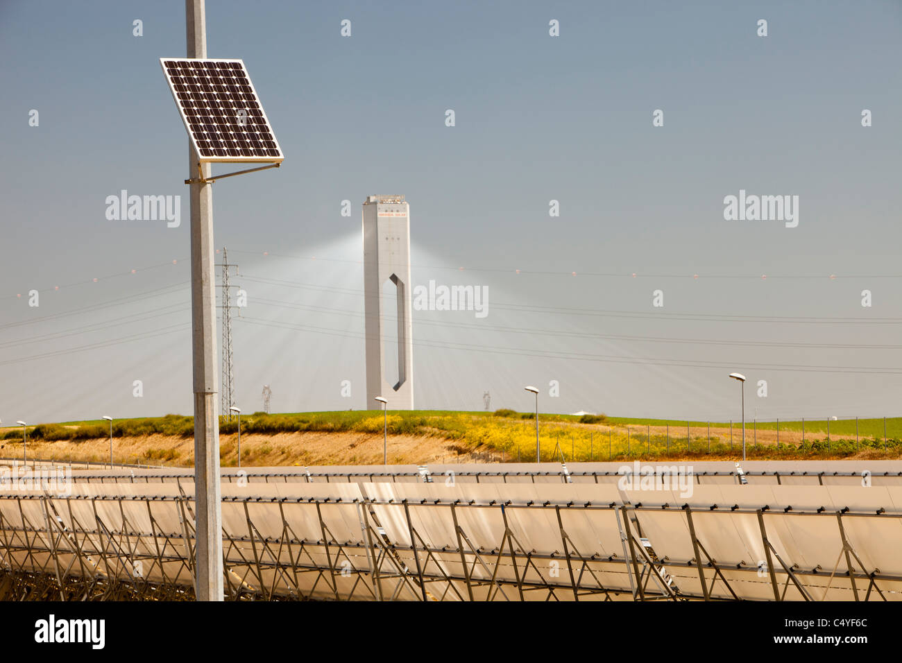 The PS20 solar thermal tower, the only such working solar tower ...