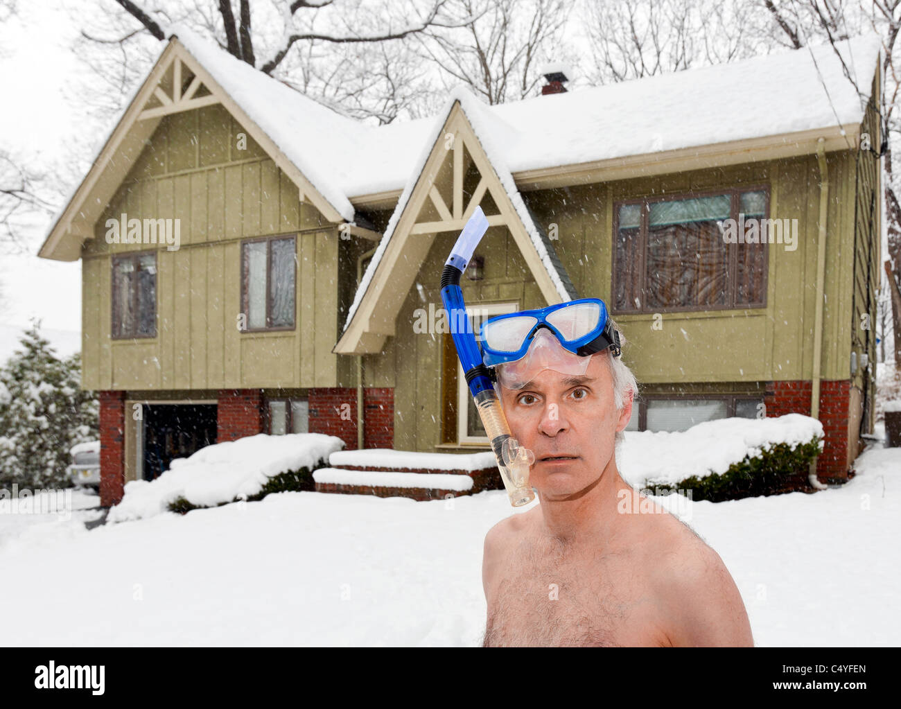 Bathing suit in snow hi-res stock photography and images - Alamy