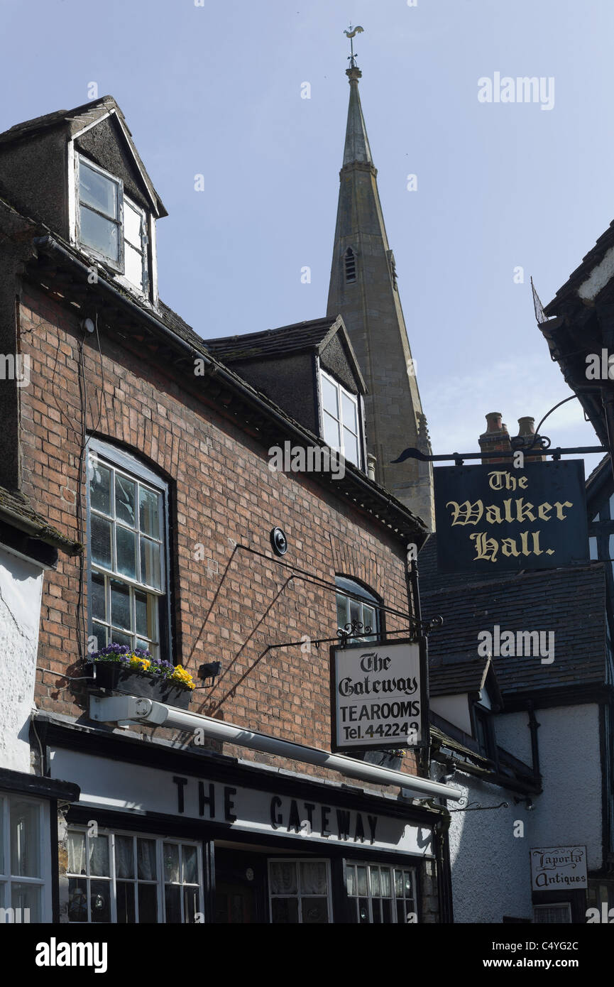 Evesham high street hi-res stock photography and images - Alamy