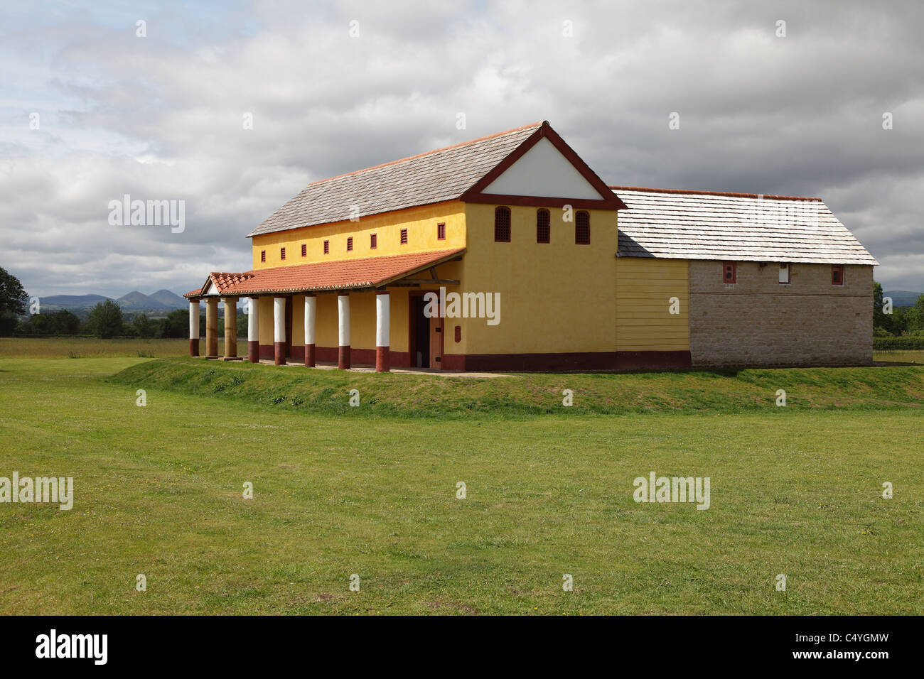 REPRODUCTION ROMAN TOWN HOUSE AT WROXETER ROMAN CITY SITE. SHROPSHIRE ...