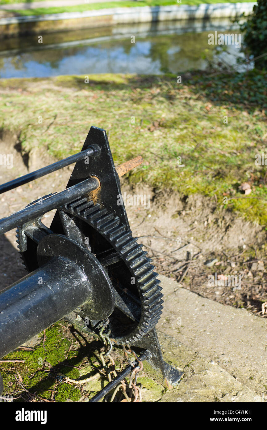 gear machinery canal lock gate Stock Photo - Alamy