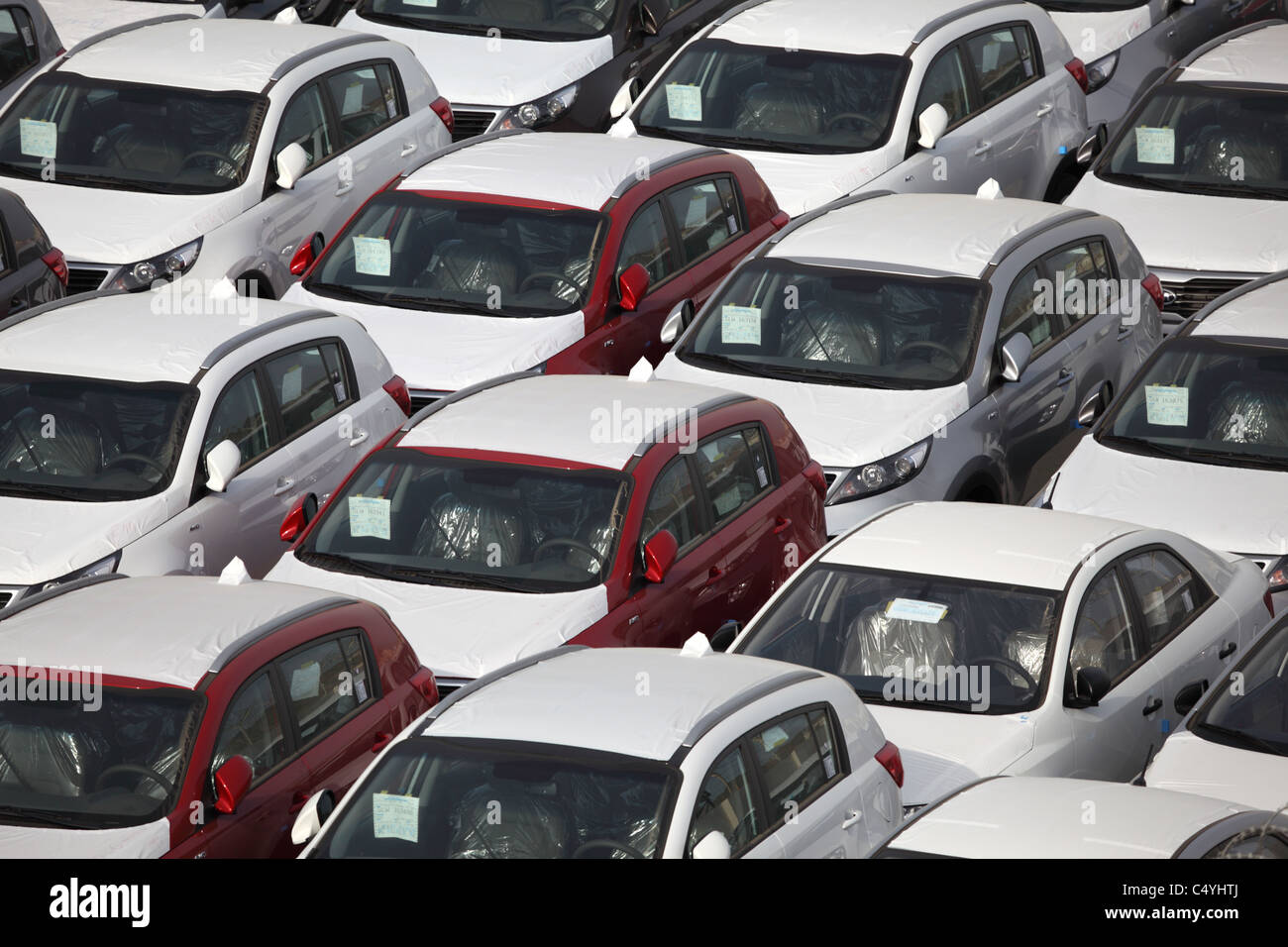 New cars in port Muscat, Sultanate of Oman Stock Photo - Alamy