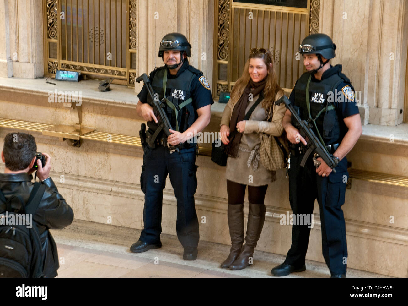 Simbolo mta hi-res stock photography and images - Alamy