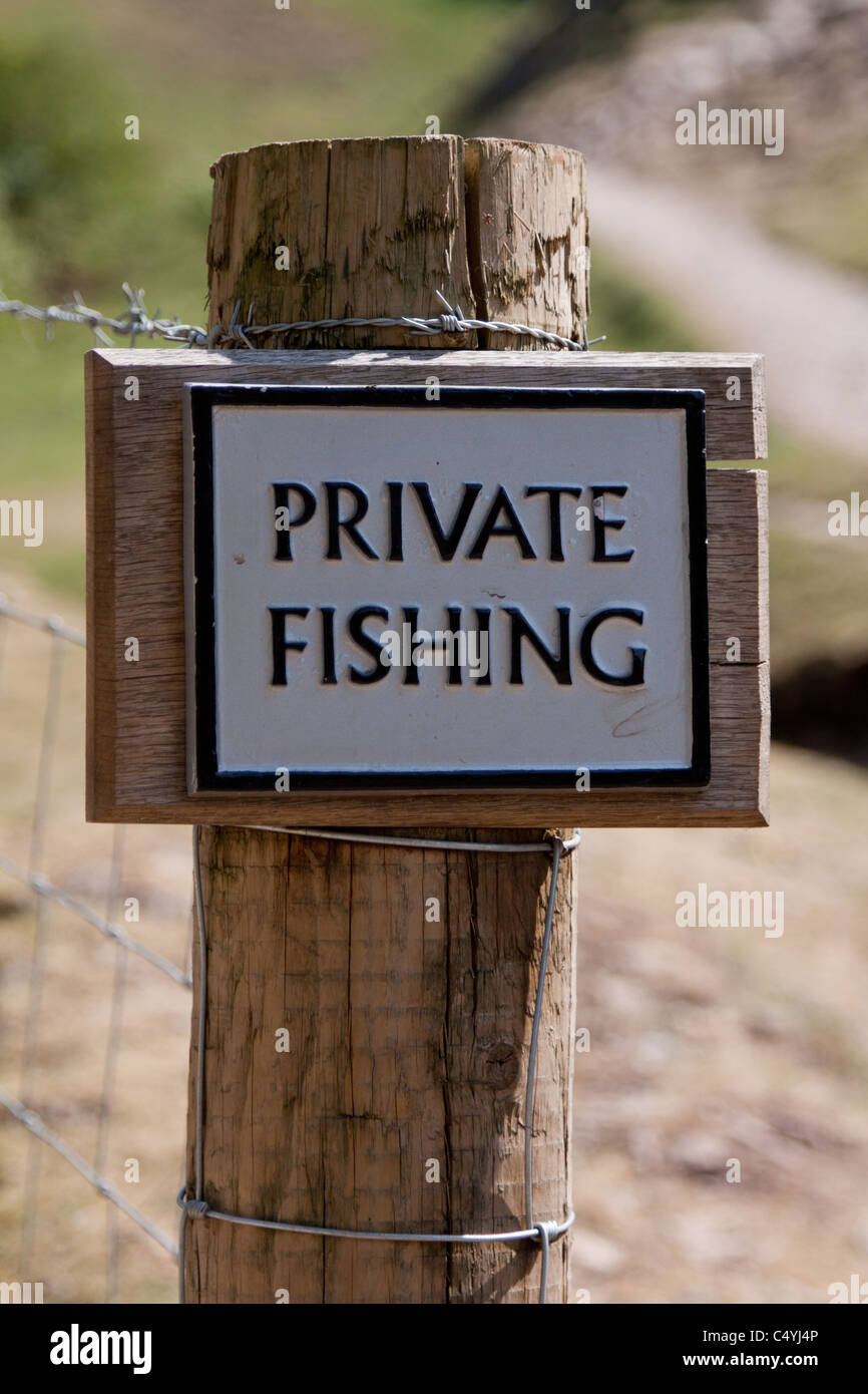 Black private sign hi-res stock photography and images - Alamy