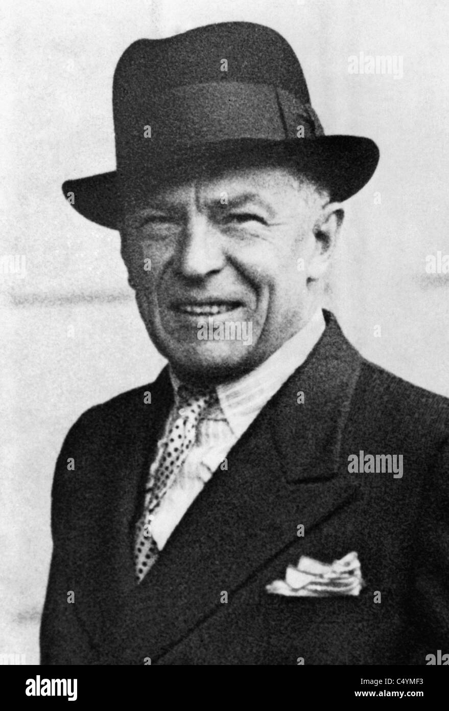 Robert vansittart hi-res stock photography and images - Alamy