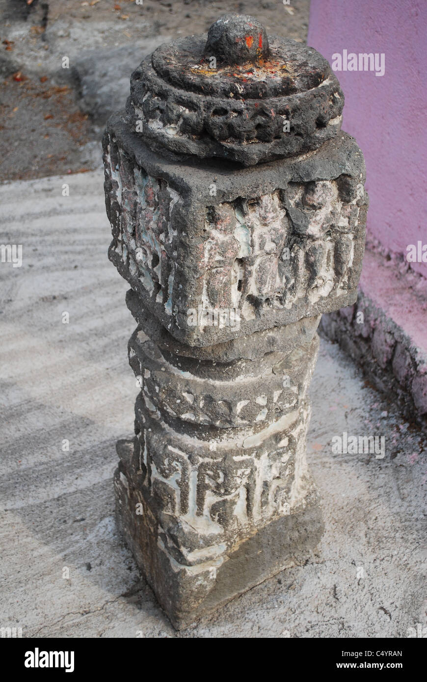 carving stone beam close-up Stock Photo - Alamy