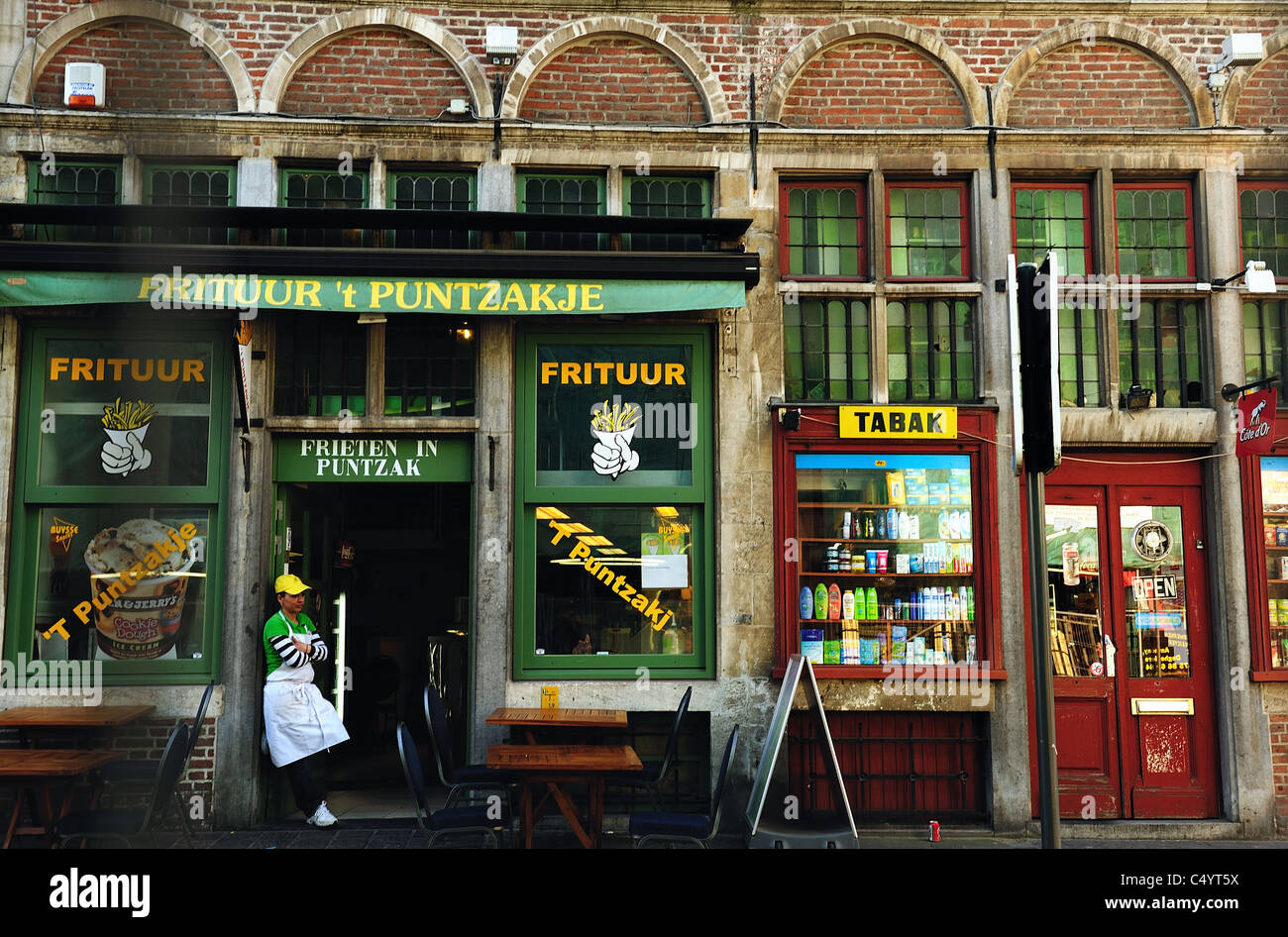 Belgian chip shop hi-res stock photography and images - Alamy