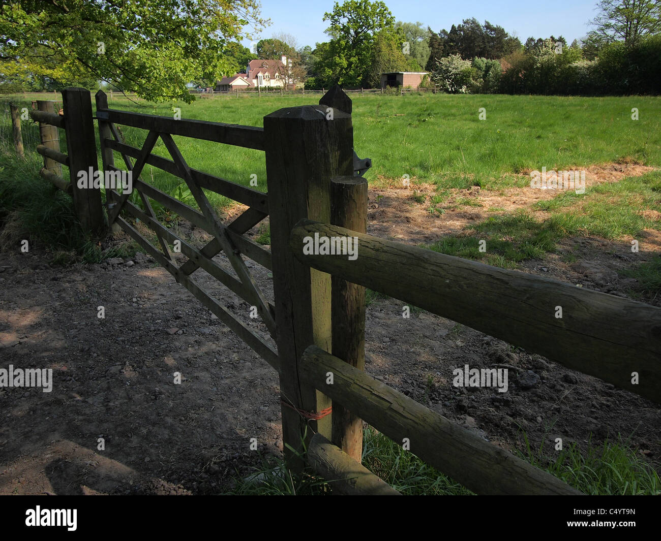 detached house exterior view Stock Photo - Alamy