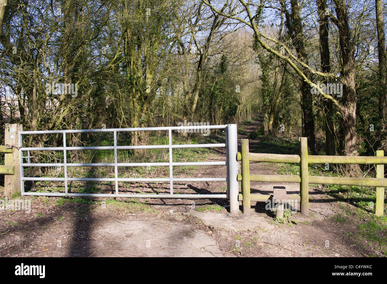 footpath, path, hiking, walking, rambling Stock Photo - Alamy