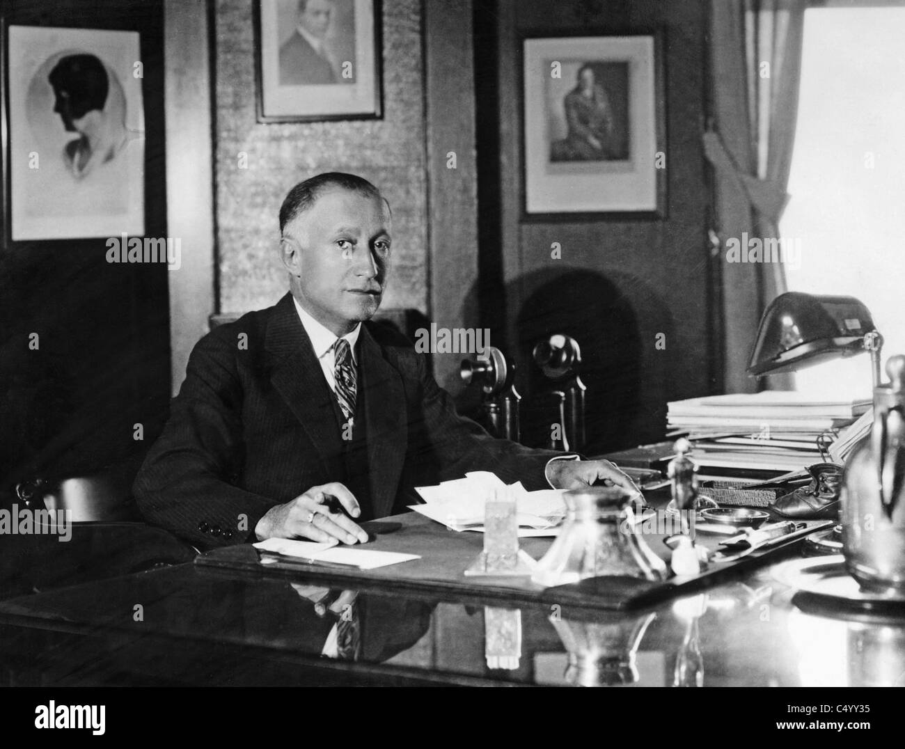 Adolph Zukor High Resolution Stock Photography and Images - Alamy