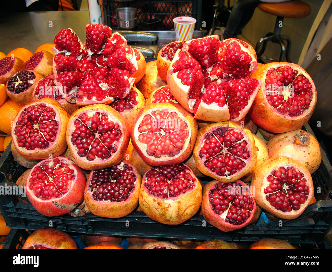 Fresh turkey shop hi-res stock photography and images - Alamy