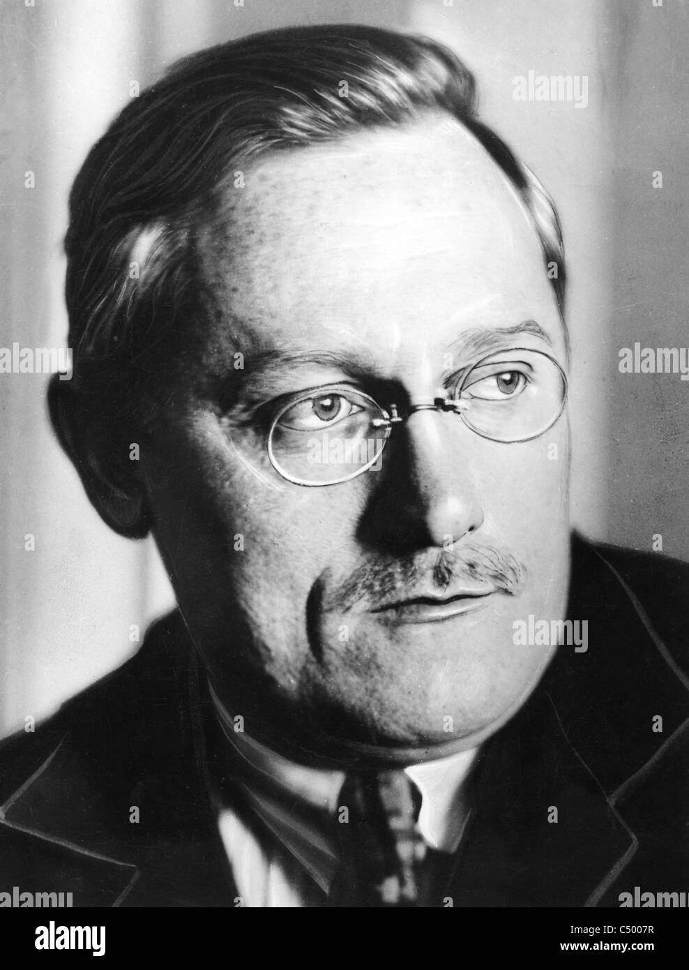 Wyschinski hi-res stock photography and images - Alamy