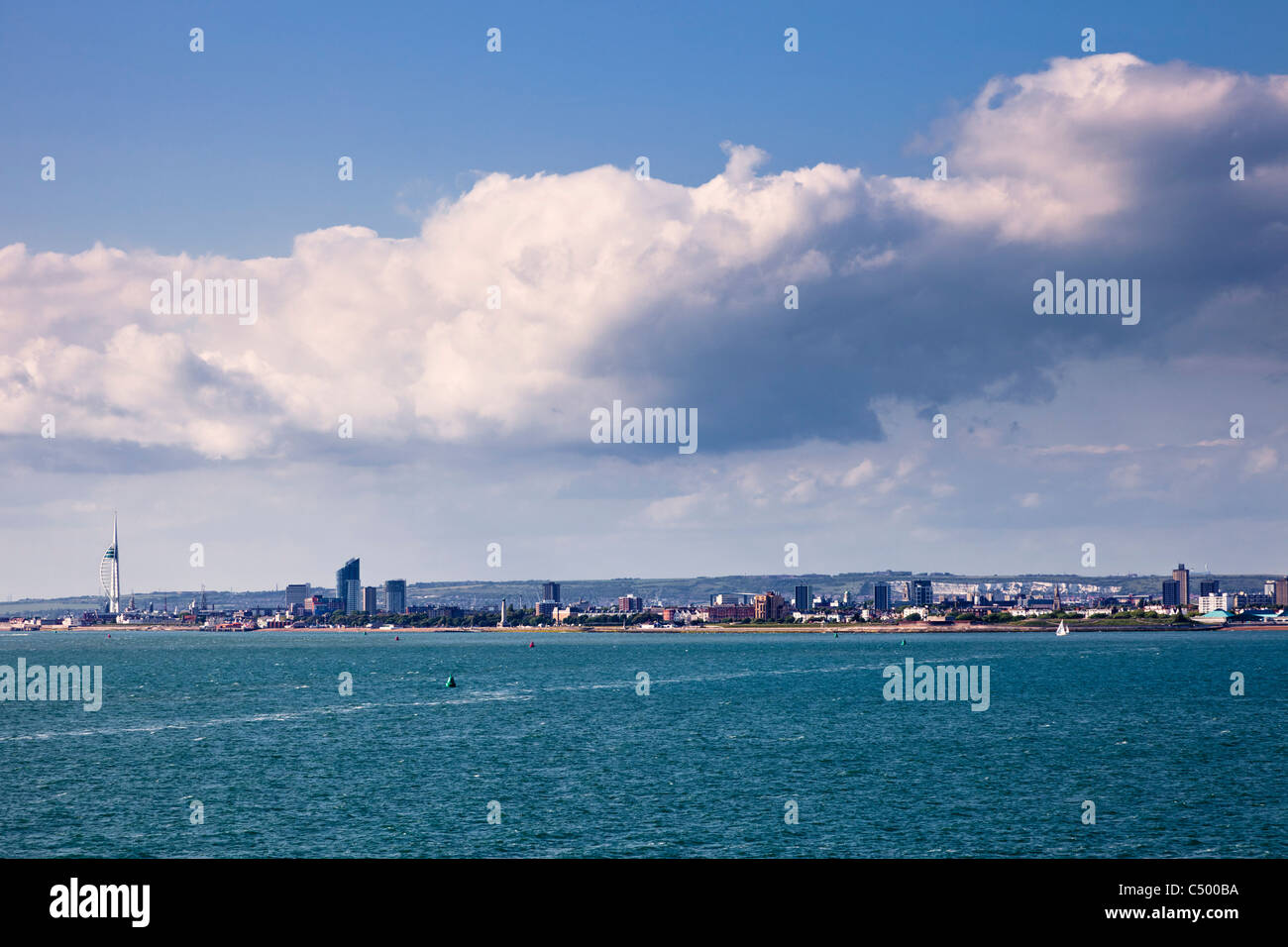 Seafront and harbour hi-res stock photography and images - Alamy