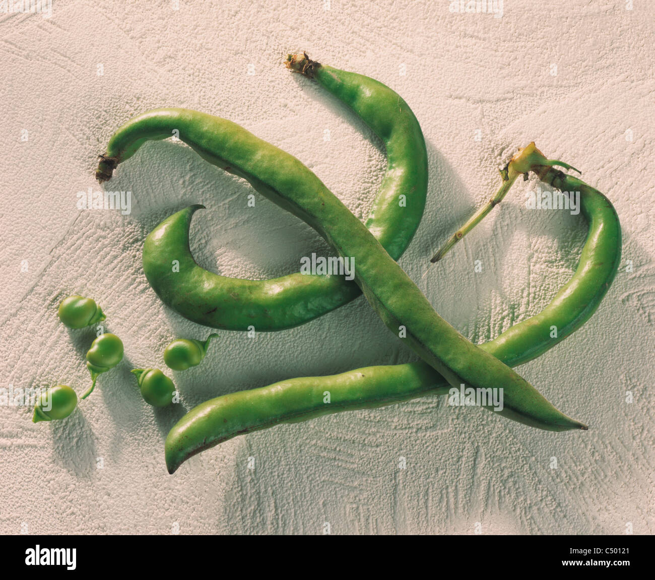 Cut out: Broad beans Stock Photo - Alamy