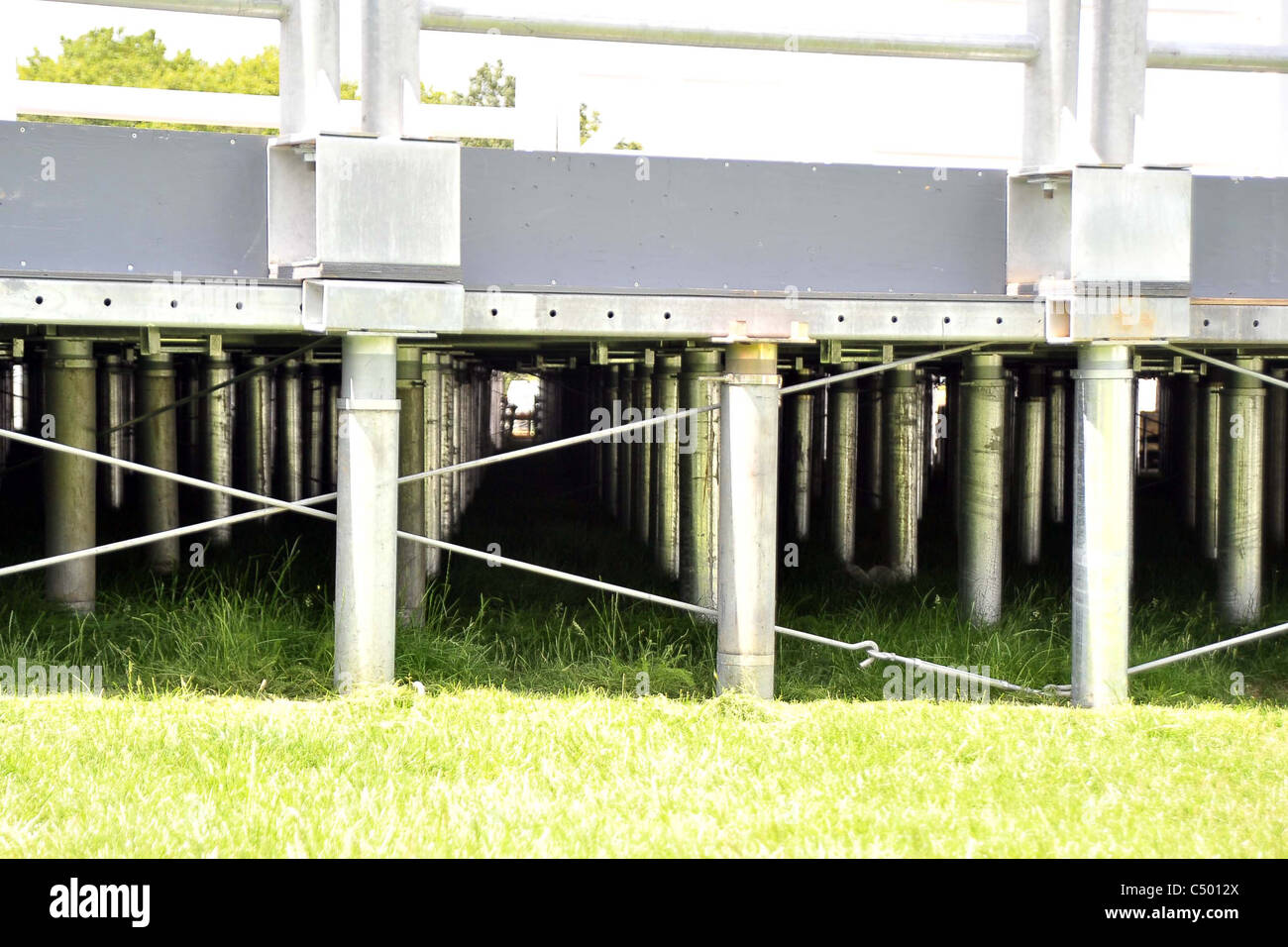 Raised platform hi-res stock photography and images - Alamy