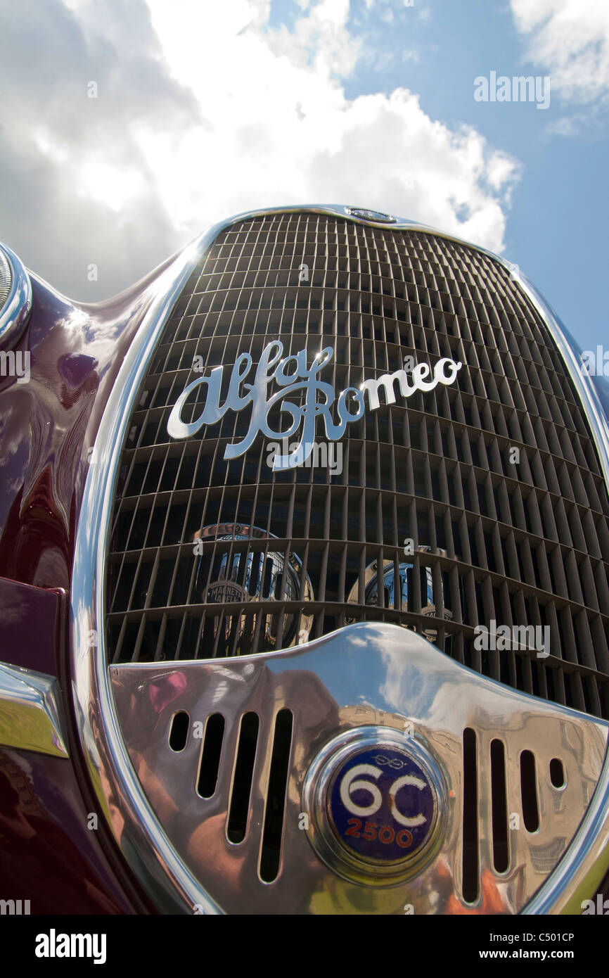 Mussolini's alfa romeo hi-res stock photography and images - Alamy