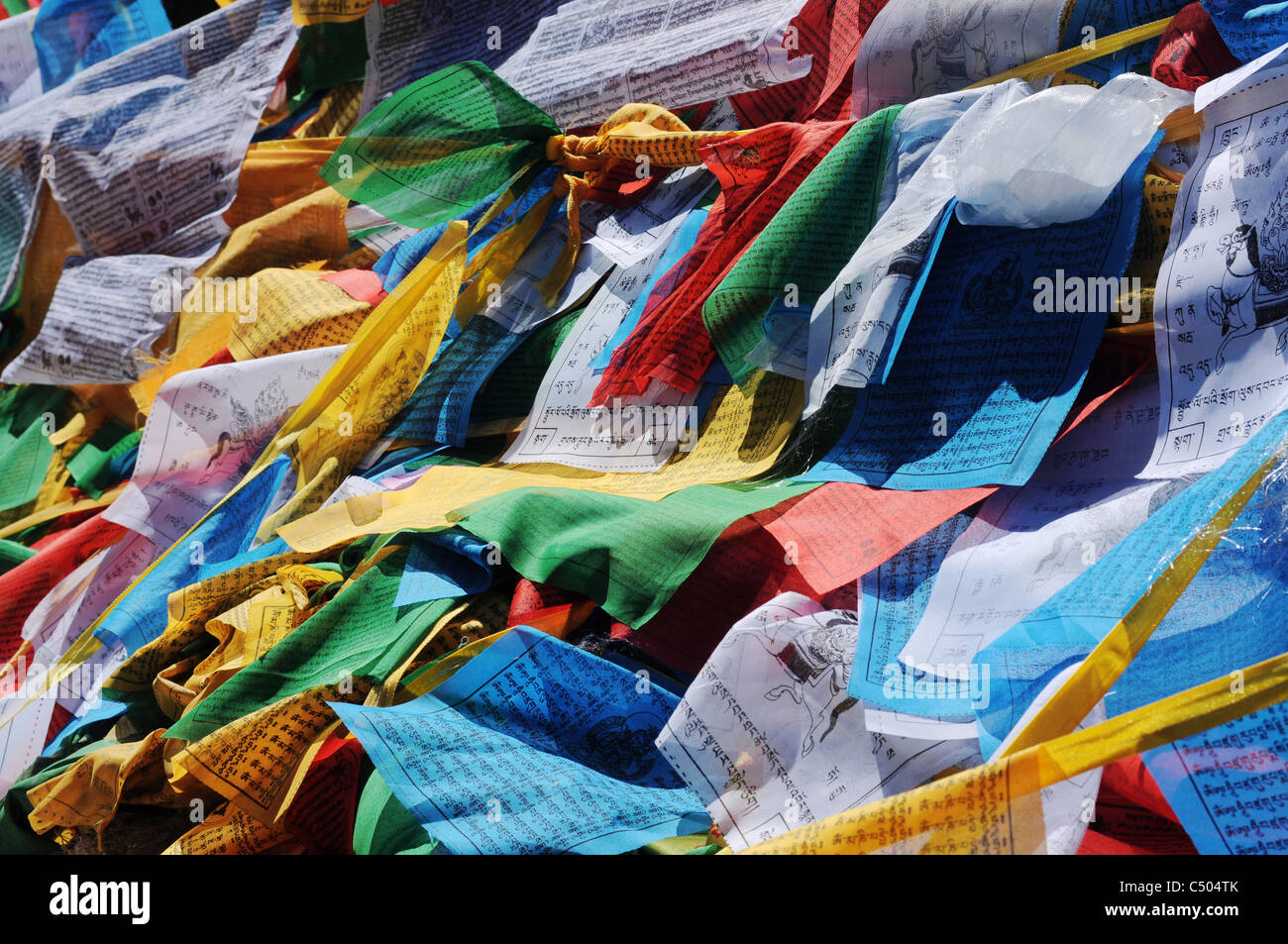 Scenery of colorful prayer flags in Tibet Stock Photo - Alamy