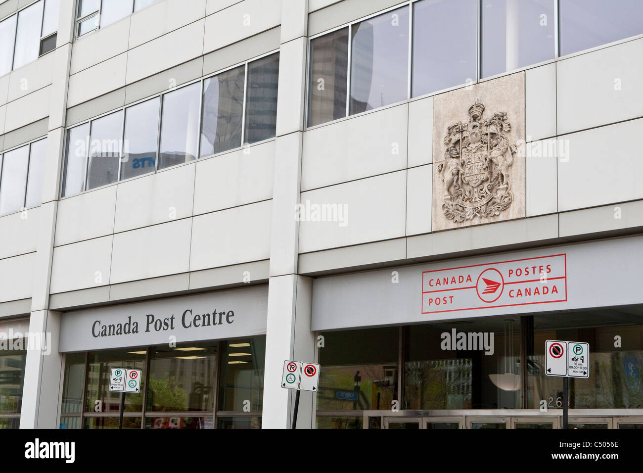 Postes canada hi-res stock photography and images - Alamy