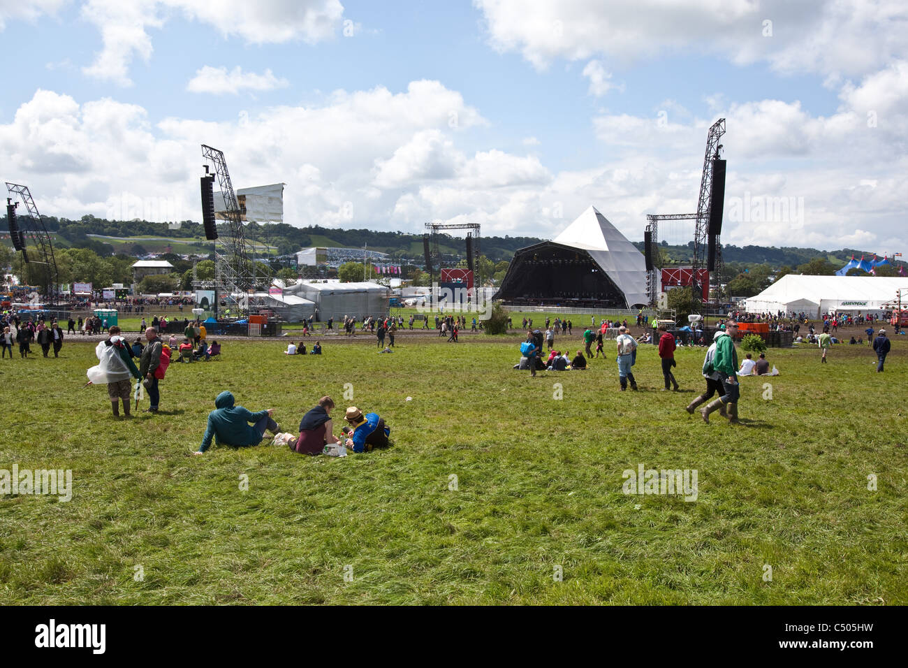 Pyramid stage arena field empty hi-res stock photography and images - Alamy