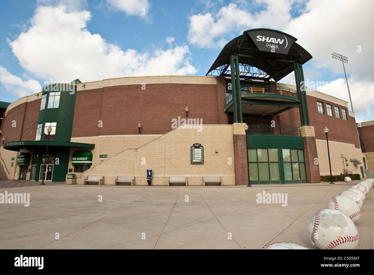 Ballpark stadium hi-res stock photography and images - Alamy