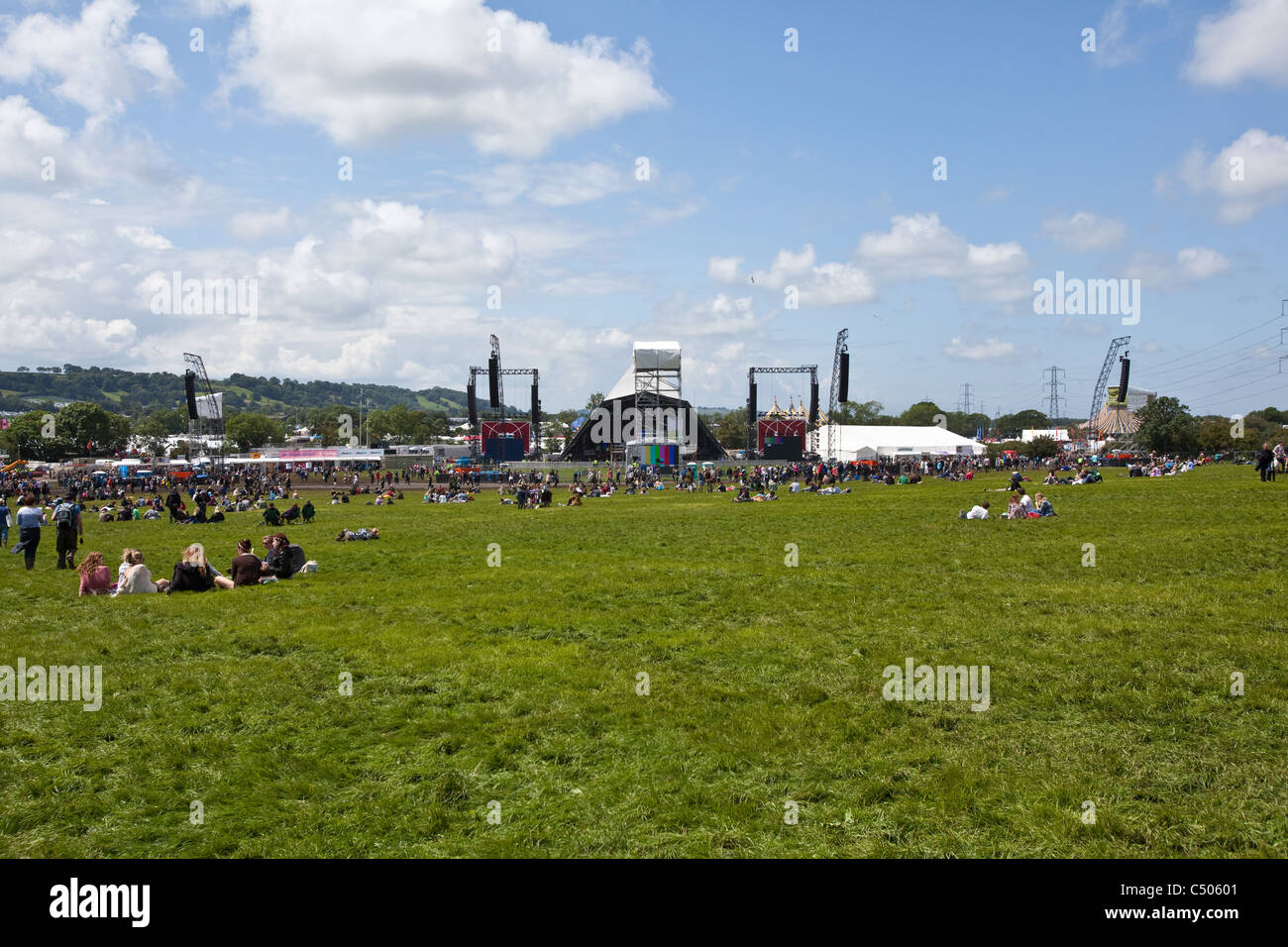 Pyramid stage arena field empty hi-res stock photography and images - Alamy