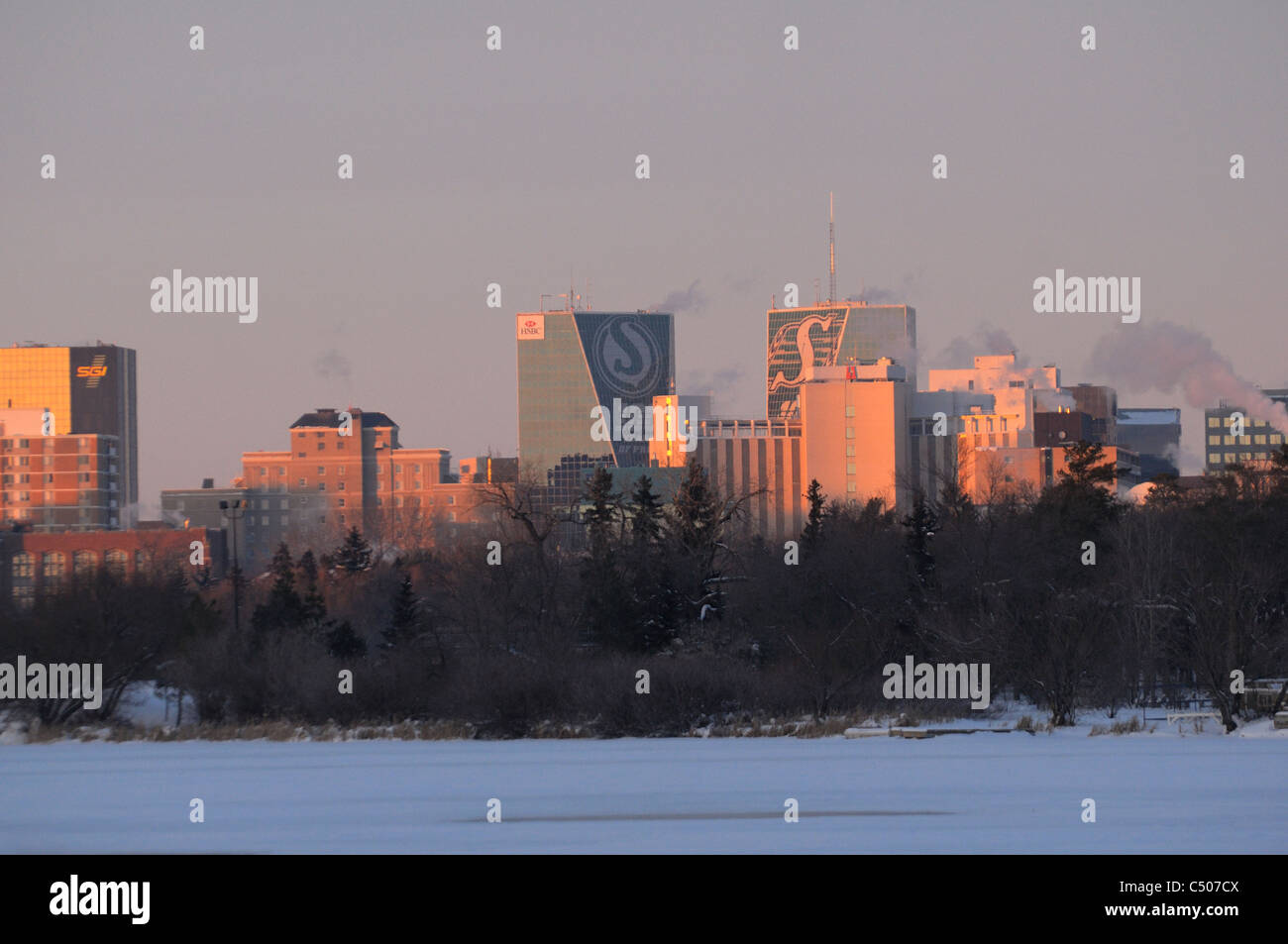 Views around Wascanna Lake Regina Saskatchewan, Canada Stock Photo - Alamy