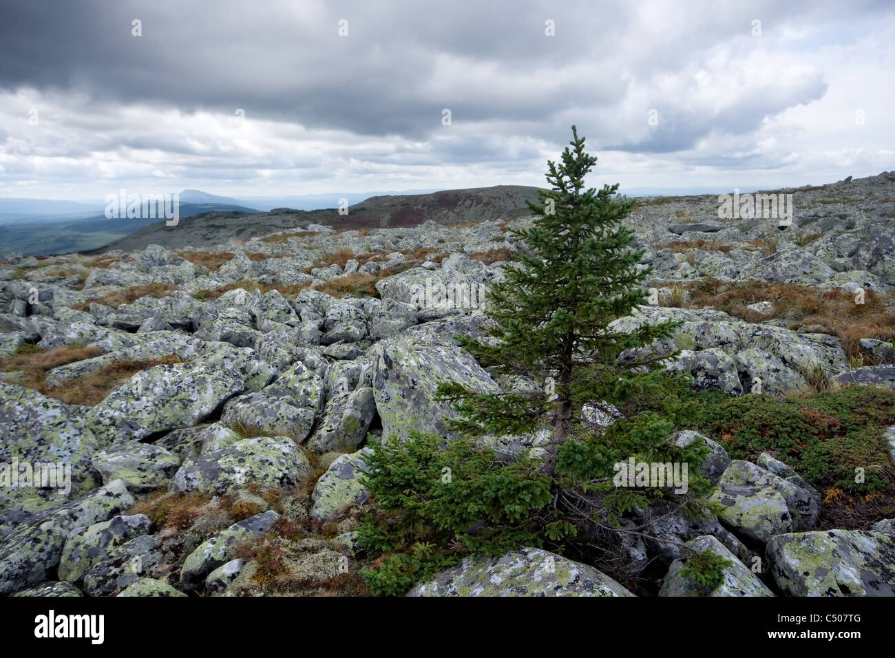 Ural Mountain Range Stock Photos & Ural Mountain Range Stock Images - Alamy