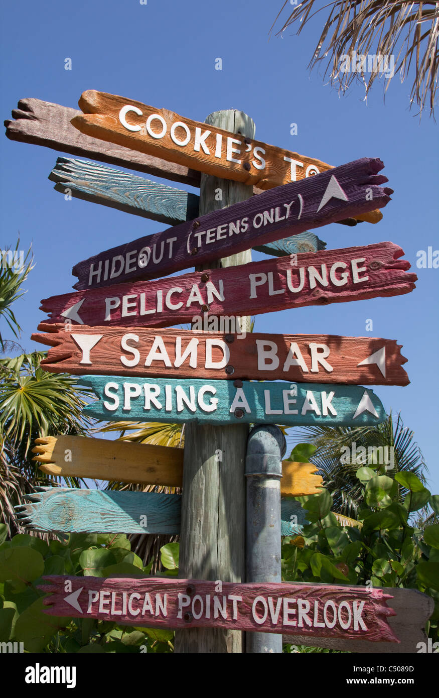Signpost, Castaway Cay, Disney Cruise Line's private island in the ...