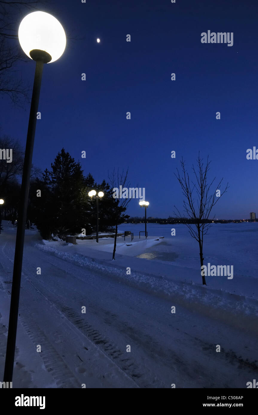 Views around Wascanna Lake Regina Saskatchewan, Canada, showing street ...