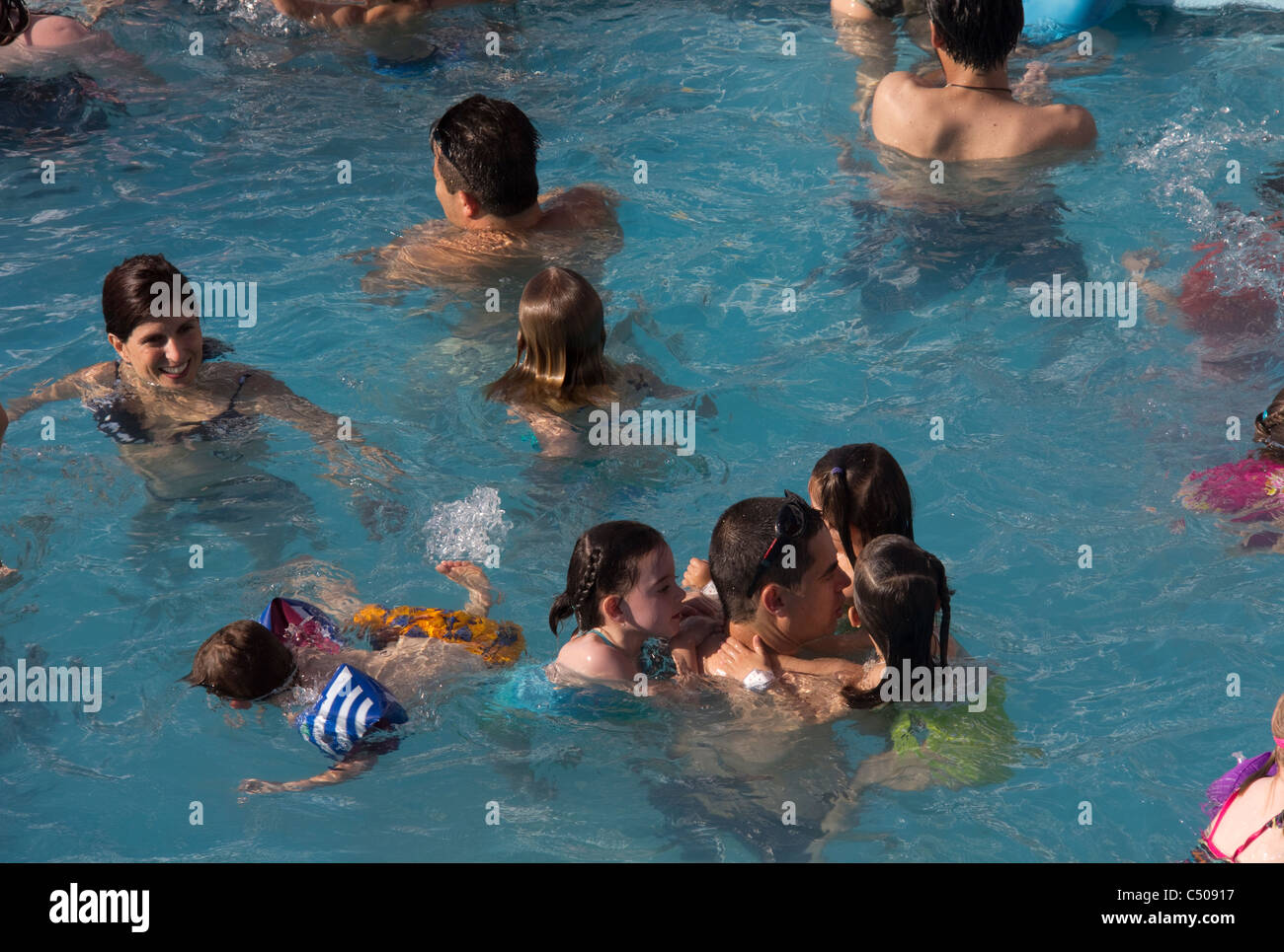 Cruise swimming pool hi-res stock photography and images - Alamy