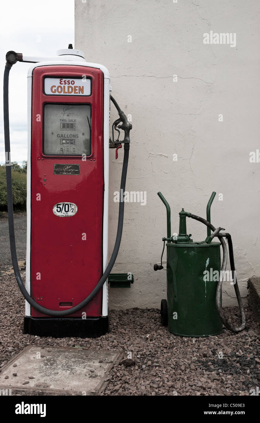 Red motor pump hi-res stock photography and images - Alamy