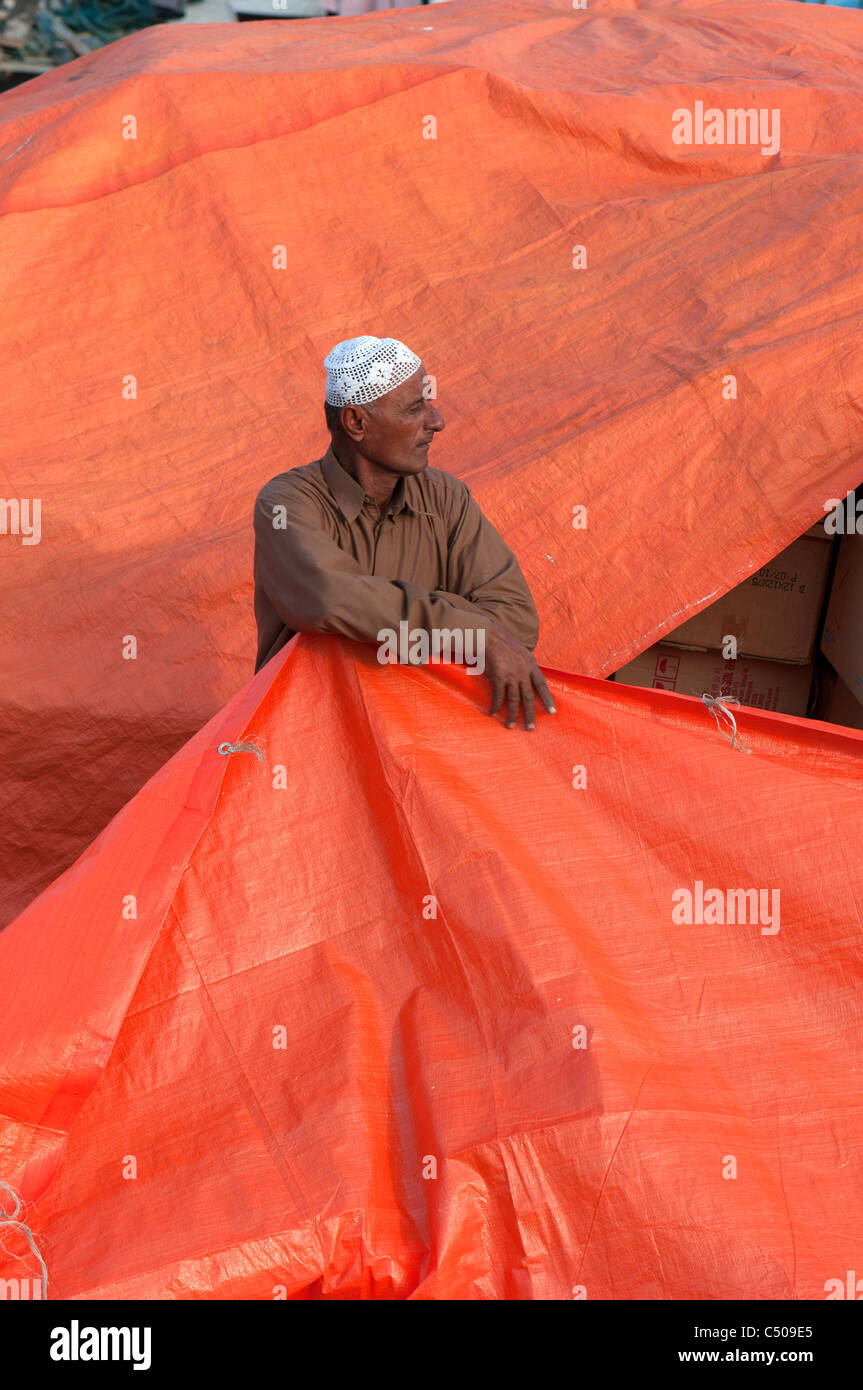 Old sailor hi-res stock photography and images - Alamy