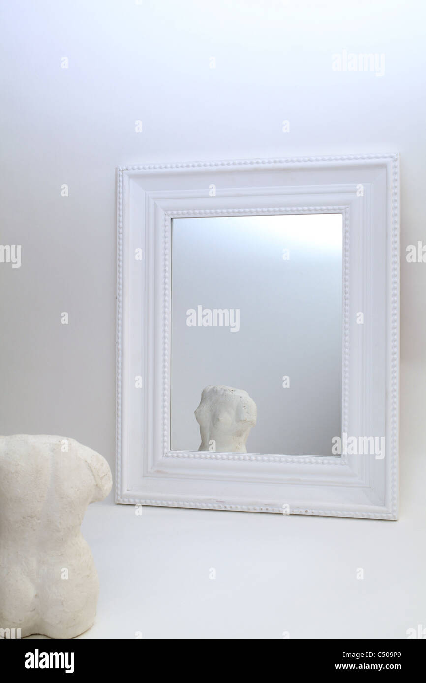 mirror reflection frame Stock Photo - Alamy
