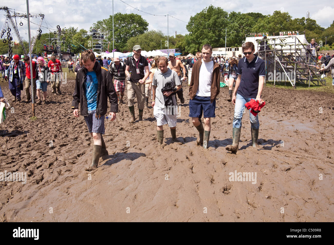 Glastonbury festival bridge hi-res stock photography and images - Alamy
