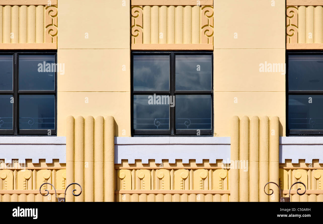 Miami art deco architecture hi-res stock photography and images - Alamy