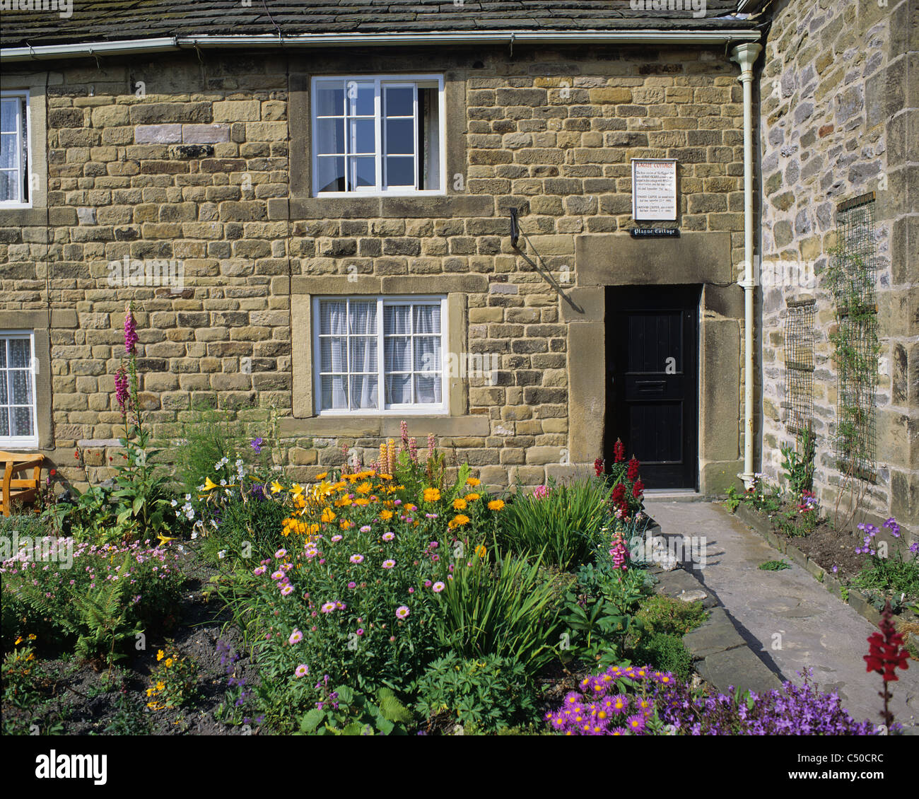 Eyam village Derbyshire Stock Photo - Alamy