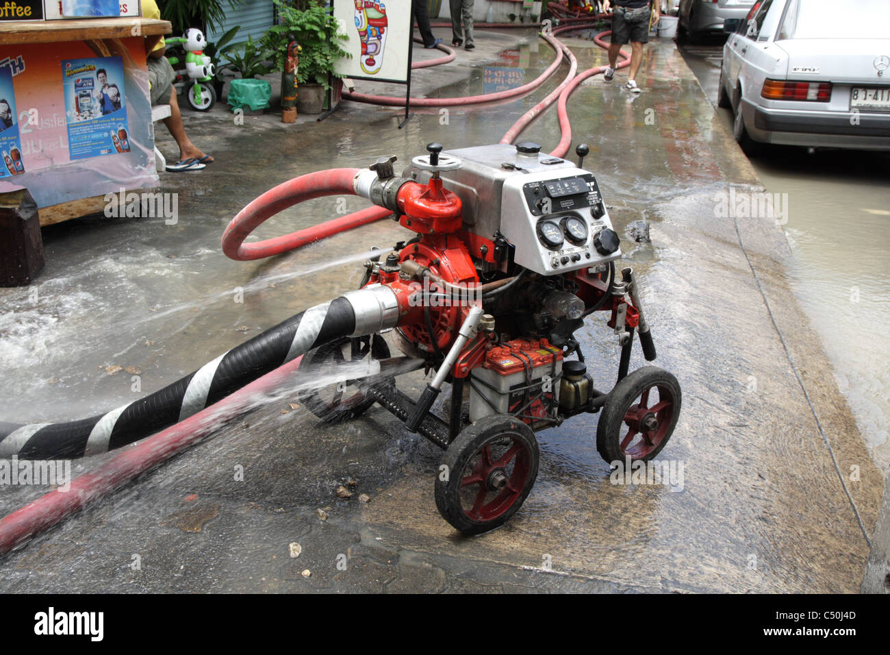 Water pump machine hi-res stock photography and images - Alamy