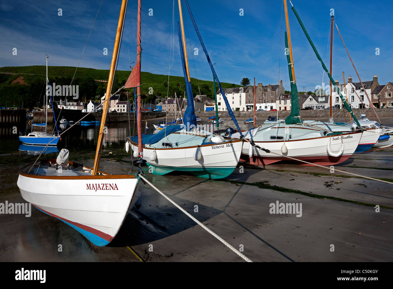 Stonehaven harbour on a summer's day, Aberdeenshire, Scotland Stock ...