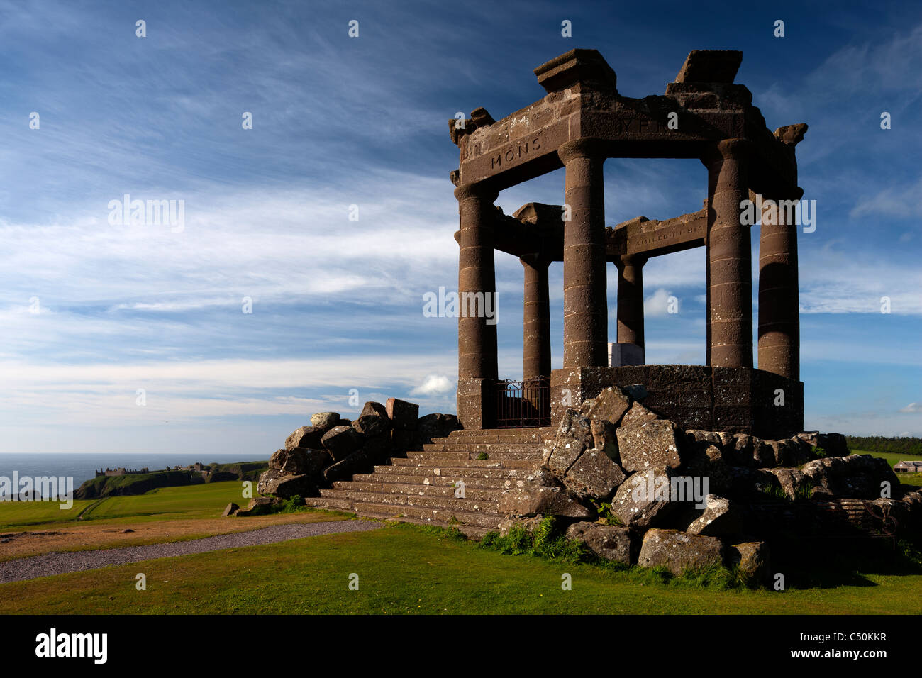 Stonehaven war memorial hi-res stock photography and images - Alamy
