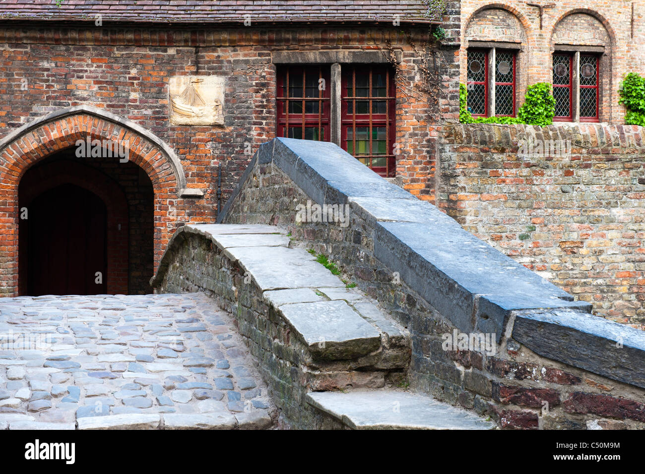 The smallest bridge of the city, Historic centre of Bruges, Belgium ...