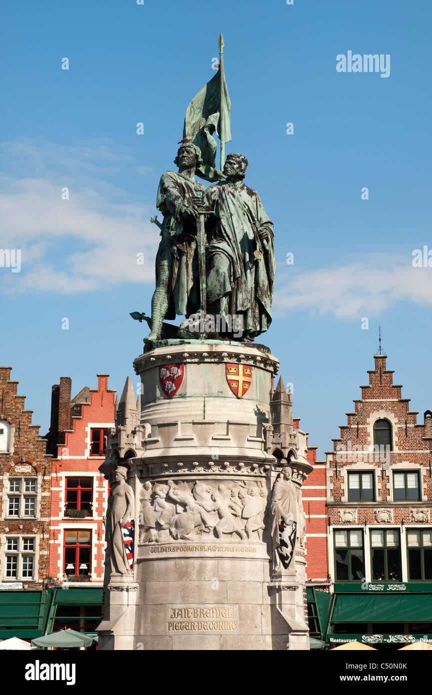 Markt Bruges Statue