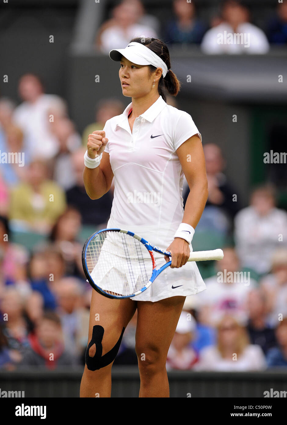 NA LI CHINA CHINA WIMBLEDON LAWN TENNIS CLUB WIMBLEDON ENGLAND 23 June ...