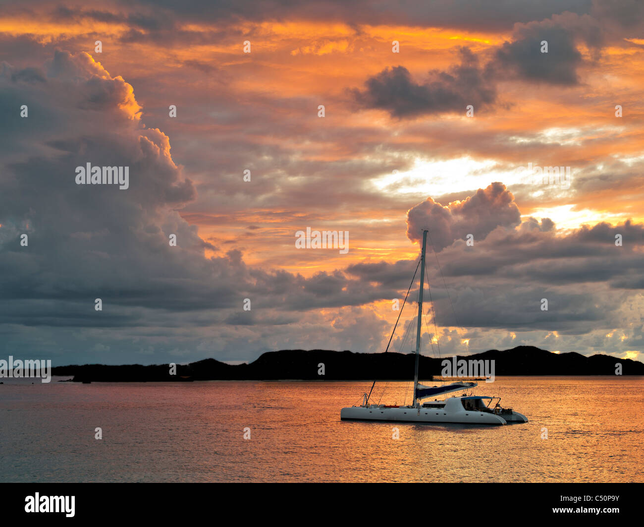 Off islands hi-res stock photography and images - Alamy
