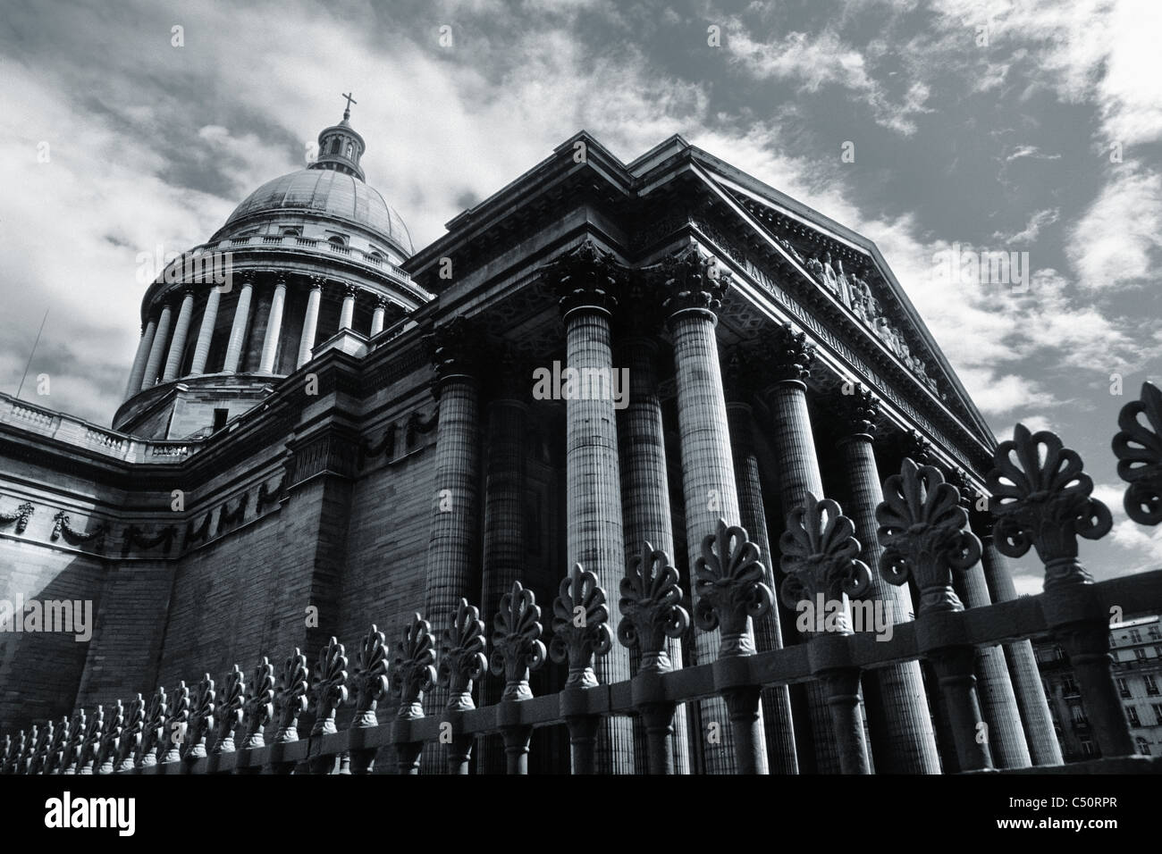 Black and white pantheon hi-res stock photography and images - Alamy