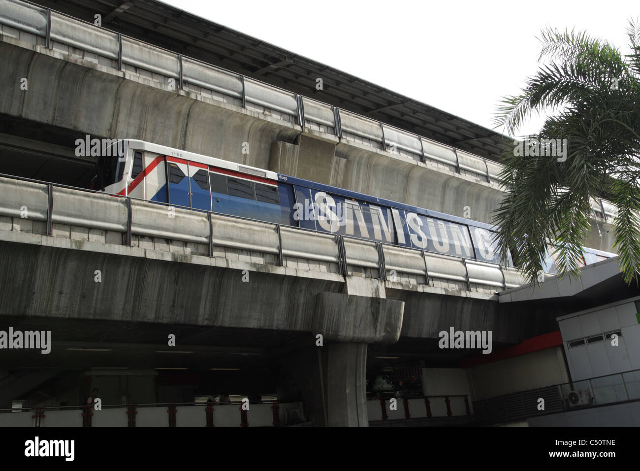 Bts sky train in bangkok hi-res stock photography and images - Alamy