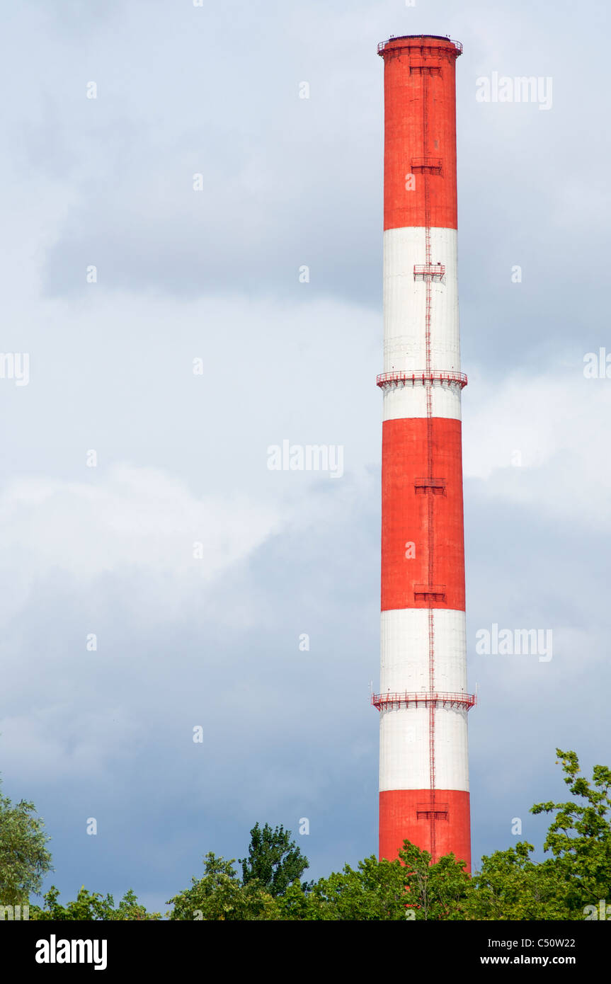 Striped industrial chimney hi-res stock photography and images - Alamy