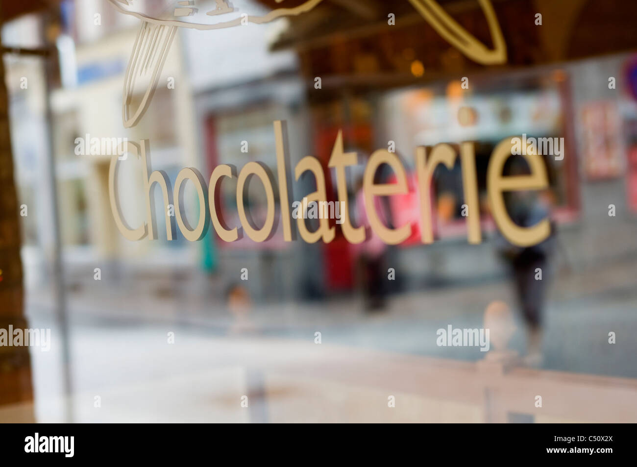 Chocolate shop chocolaterie hi-res stock photography and images - Alamy