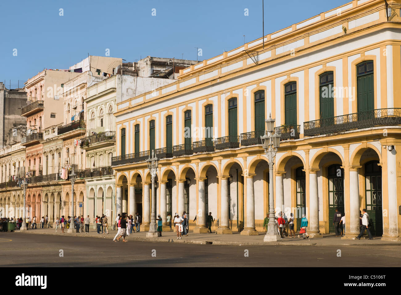 Old buildings, Havana old City, Cuba Stock Photo - Alamy
