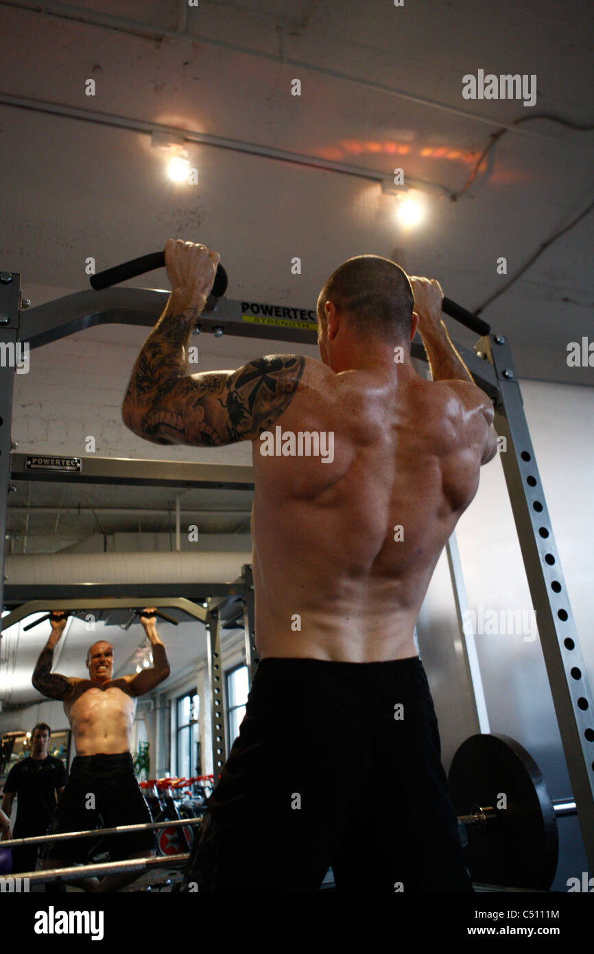kick boxer training in a gym Stock Photo - Alamy