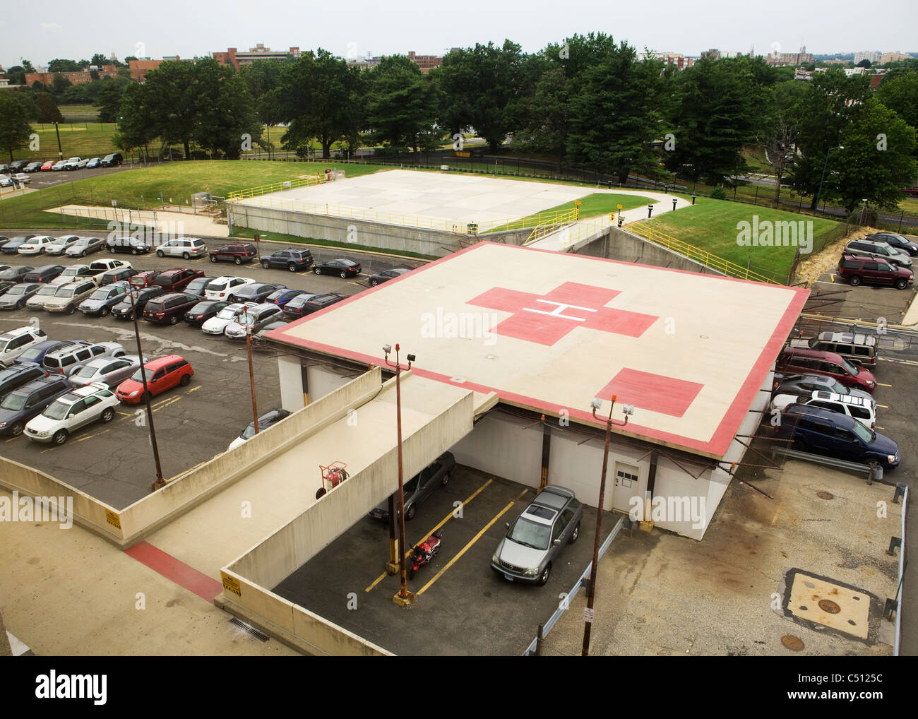 Helipad empty hi-res stock photography and images - Alamy